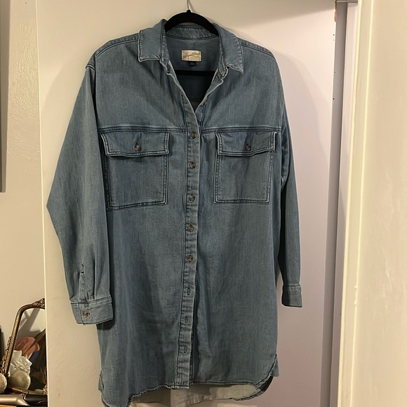 Universal Thread | Dresses | Universal Thread Buttonup Denim Shirt ...
